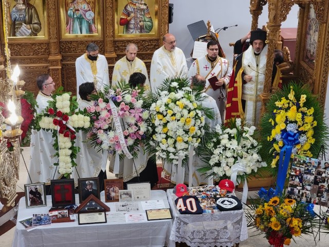 Ράγισαν οι καρδιές για τον ευπατρίδη και άξιο λευίτη, π. Απόστολο Πάνο ...