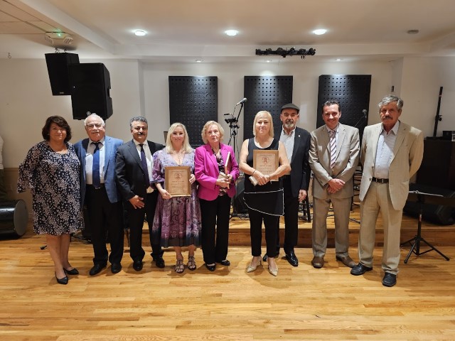 "Άρωμα Γυναίκας" μετά από τέσσερις δεκαετίες στον Σύλλογο Δραμινών ...
