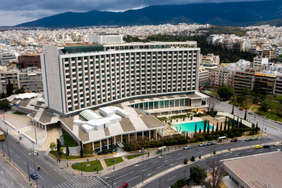 Ξενοδοχείο Hilton: Σταθμός του Αθηναϊκού Lifestyle περασμένων δεκαετιών ...