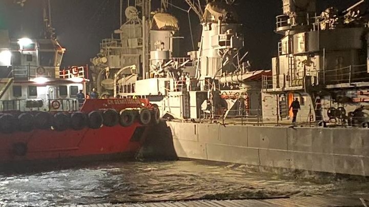 «Χτυπήθηκε» από την φουρτούνα το ιστορικό αντιτορπιλικό «Βέλος ...