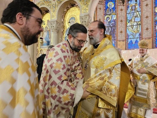 Συγκινητική η χειροτονία του Επισκόπου Διοκλείας κ. Νεκταρίου - Anamniseis